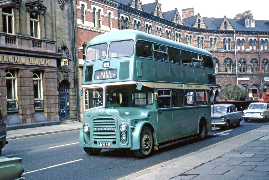 Wonderful Pictures of Buses in England From Between the 1970s and '80s ...