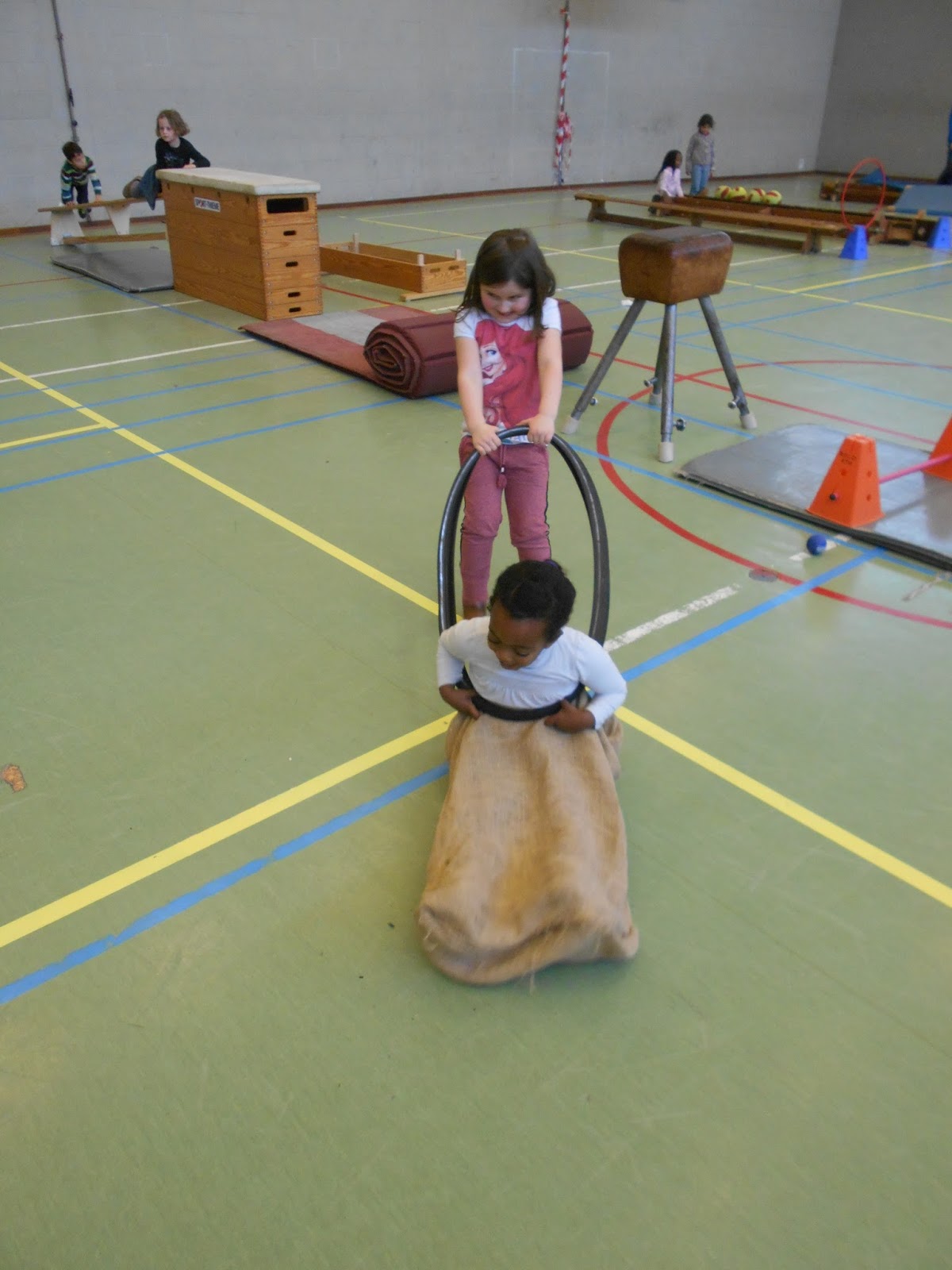 Welkom in de 3de kleuter 'bezige bijtjes' klas: grote ‘kleuter-kerst ...
