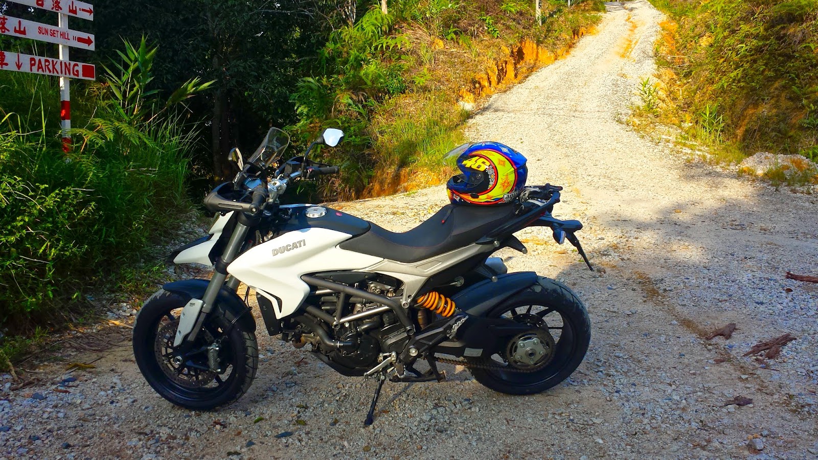 Vaune Phan: A Jack Of All Trades - The Ducati HyperStrada