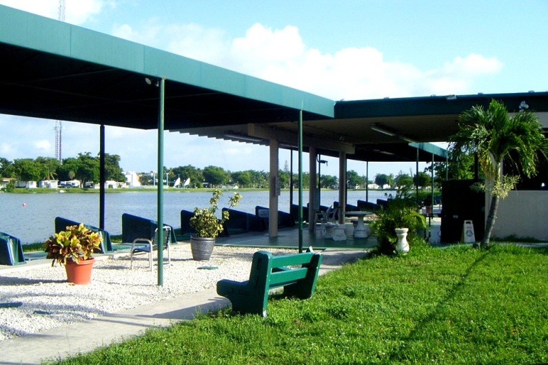 The Florida Golf Course Seeker: Aqua Golf Driving Range