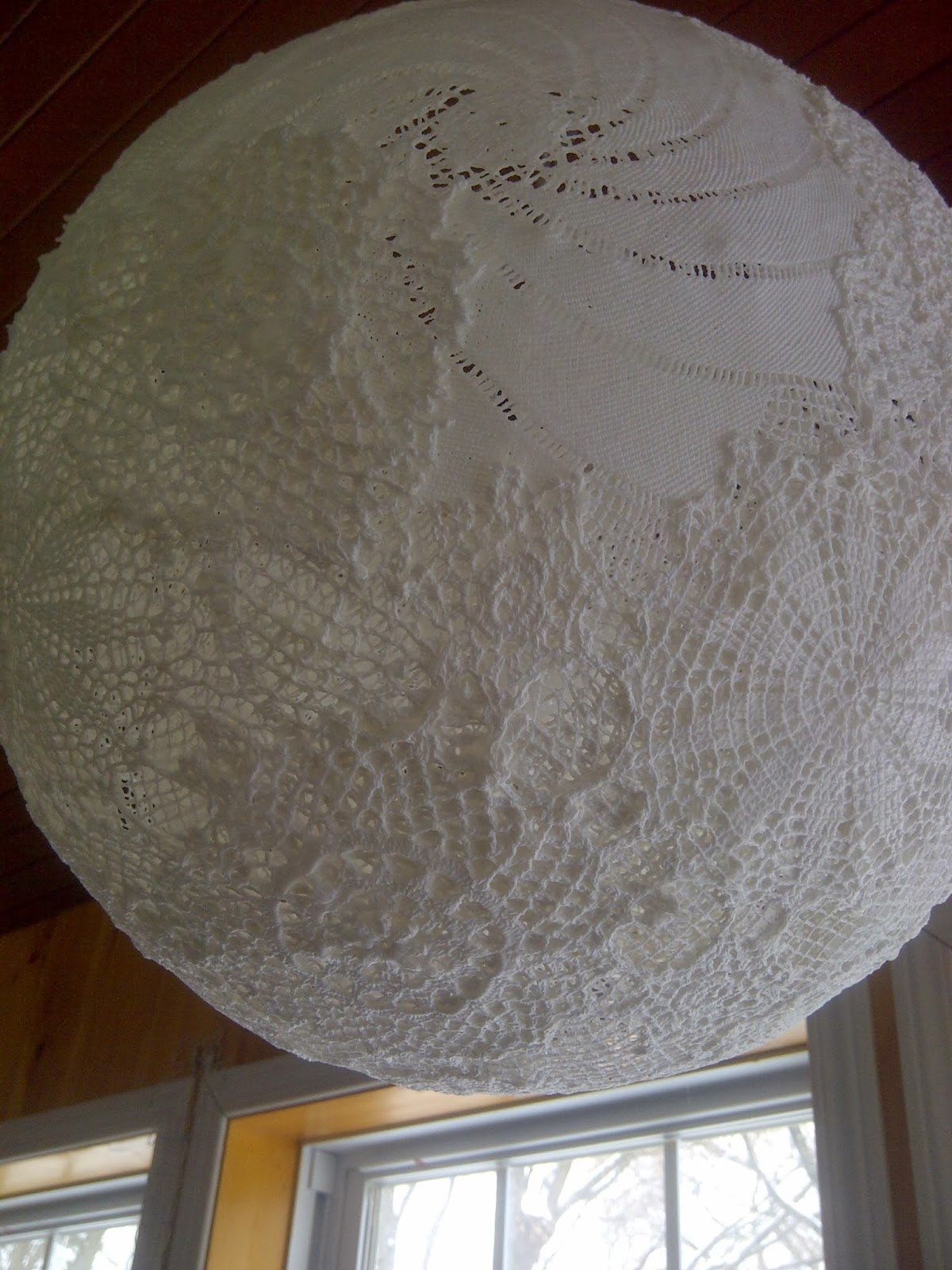 Brick Home Love: DIY Hanging Doily Lamp