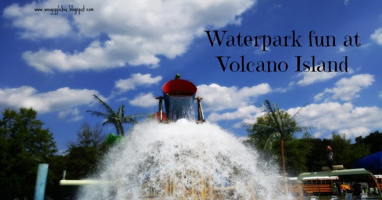 Waterpark fun at Volcano Island | Gigglebox Tells it Like it is