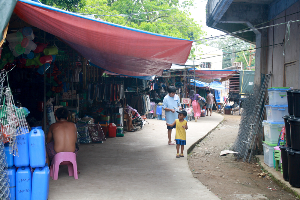 Mambulaoans WorldWide Buzz: Town fiesta's 'palanyag'