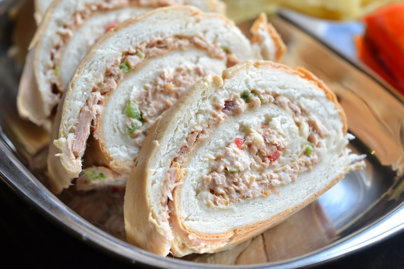 Greedy Girl : Tuna Roll