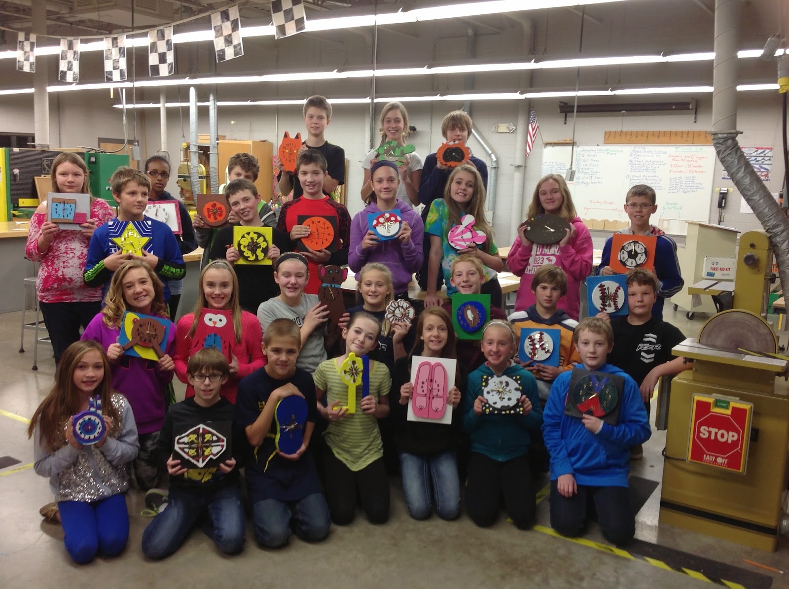 Twin Oaks Middle School: TOMS 6th Grade Industrial Technology Class