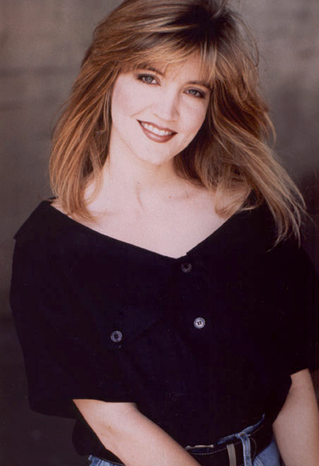 Zona Rock Dan Metal : CRYSTAL BERNARD