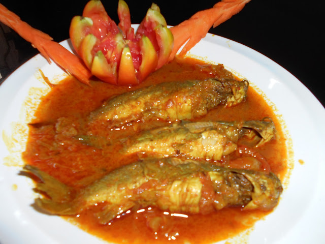 Paramita's Kitchen: Tangra Macher Jhal / Or Tangra Macher Jhol / Tangra ...