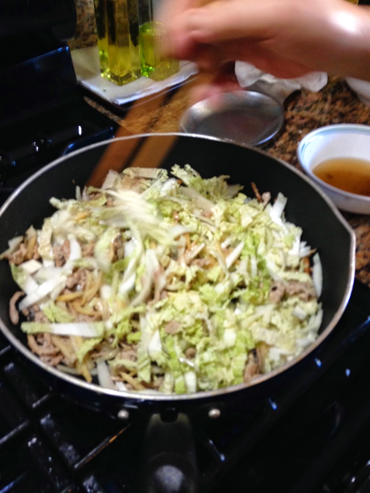 Po's Chinese Recipes: Chun Juan 春卷 (Egg rolls)