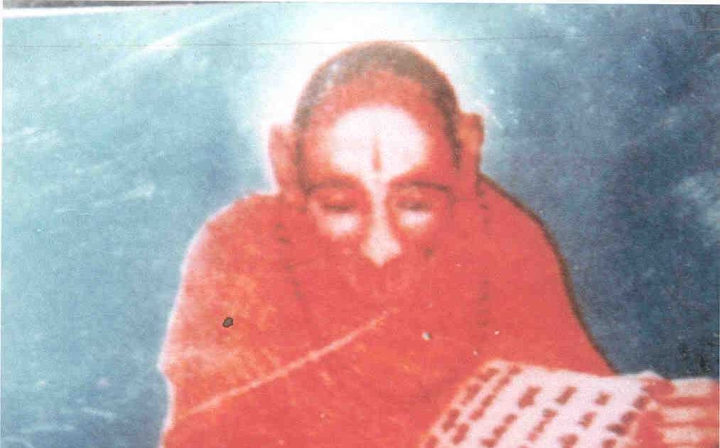 gods wallpapers: Real and Original Hanuman photo from Hiamalaya reading ...