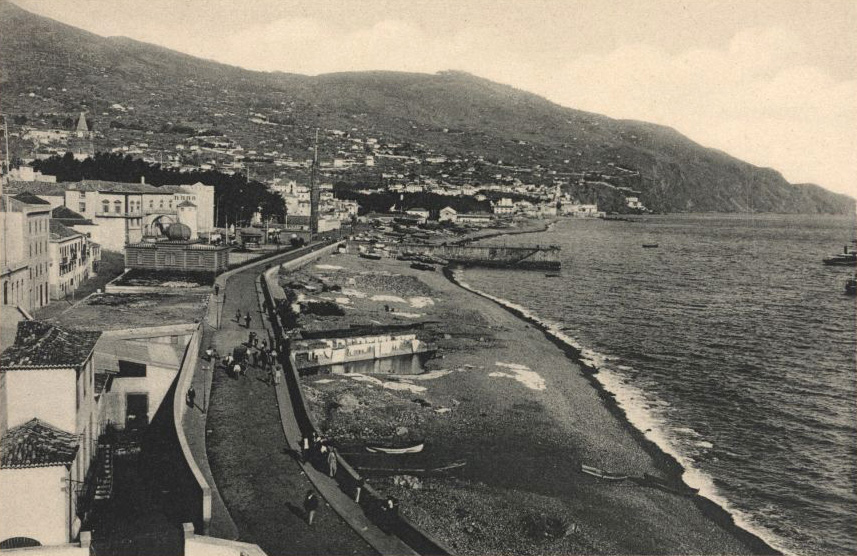 Avenida do Mar e das Comunidades Madeirenses | Ruas do Funchal