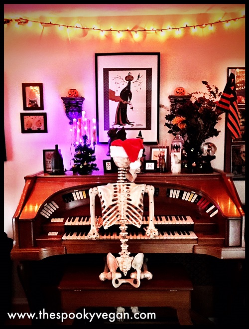 The Spooky Vegan: 7 Ways to Decorate For and Celebrate Creepmas
