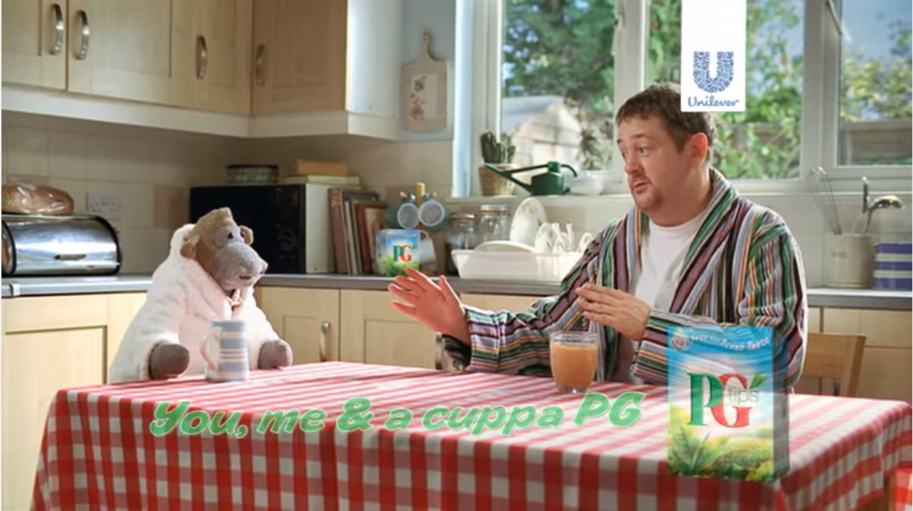 Roisin Phelps BTEC Media Blog: PG Tips Advert Analysis