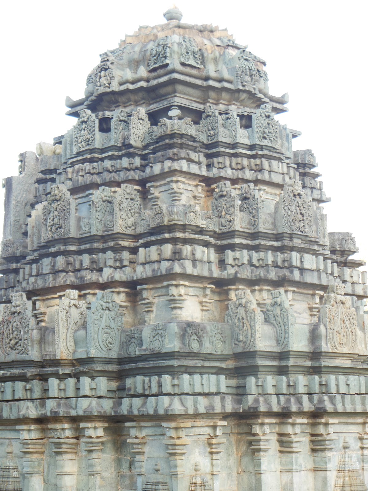 Temples of Hoysalas : Balligavi:Kedareshvara temple