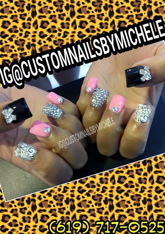 CUSTOM NAILS BY MICHELE