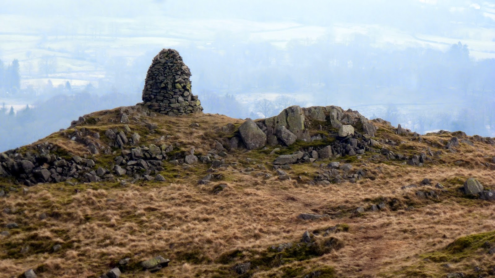 All The Gear But No Idea: Black Fell & Holme Fell