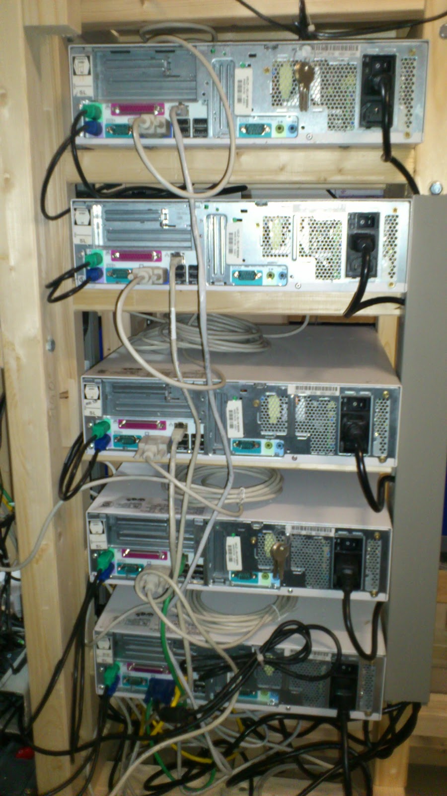 Boeing 737-800NG Fullsize Homecockpit: PC- Rack Finish and Run