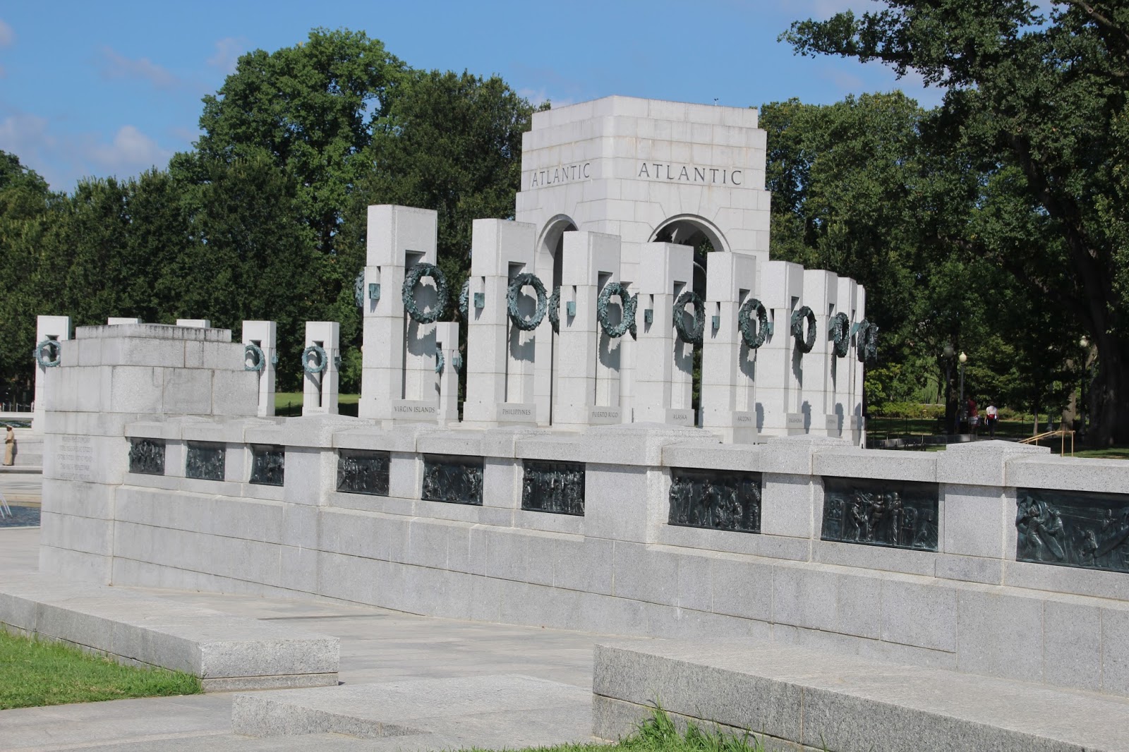 JUNK BOAT TRAVELS: Washington DC World War II Memorial
