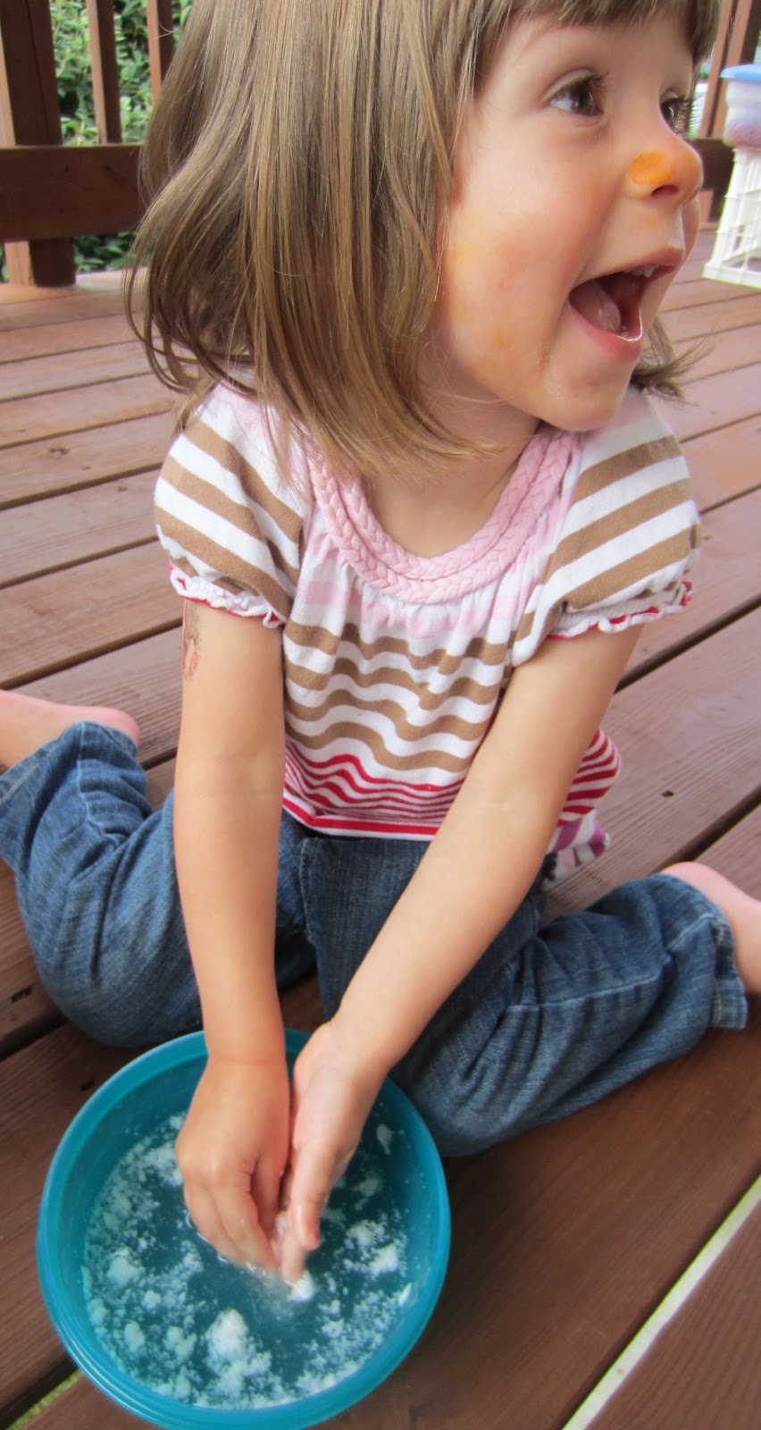 Fun with Cornstarch Packing Peanuts | Still Playing School