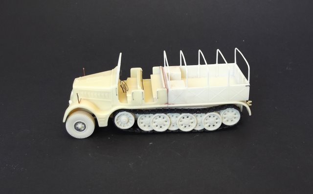Gulumik Military Models: SdKfz 9 Famo 18 ton 1/72 Planet Models MV024