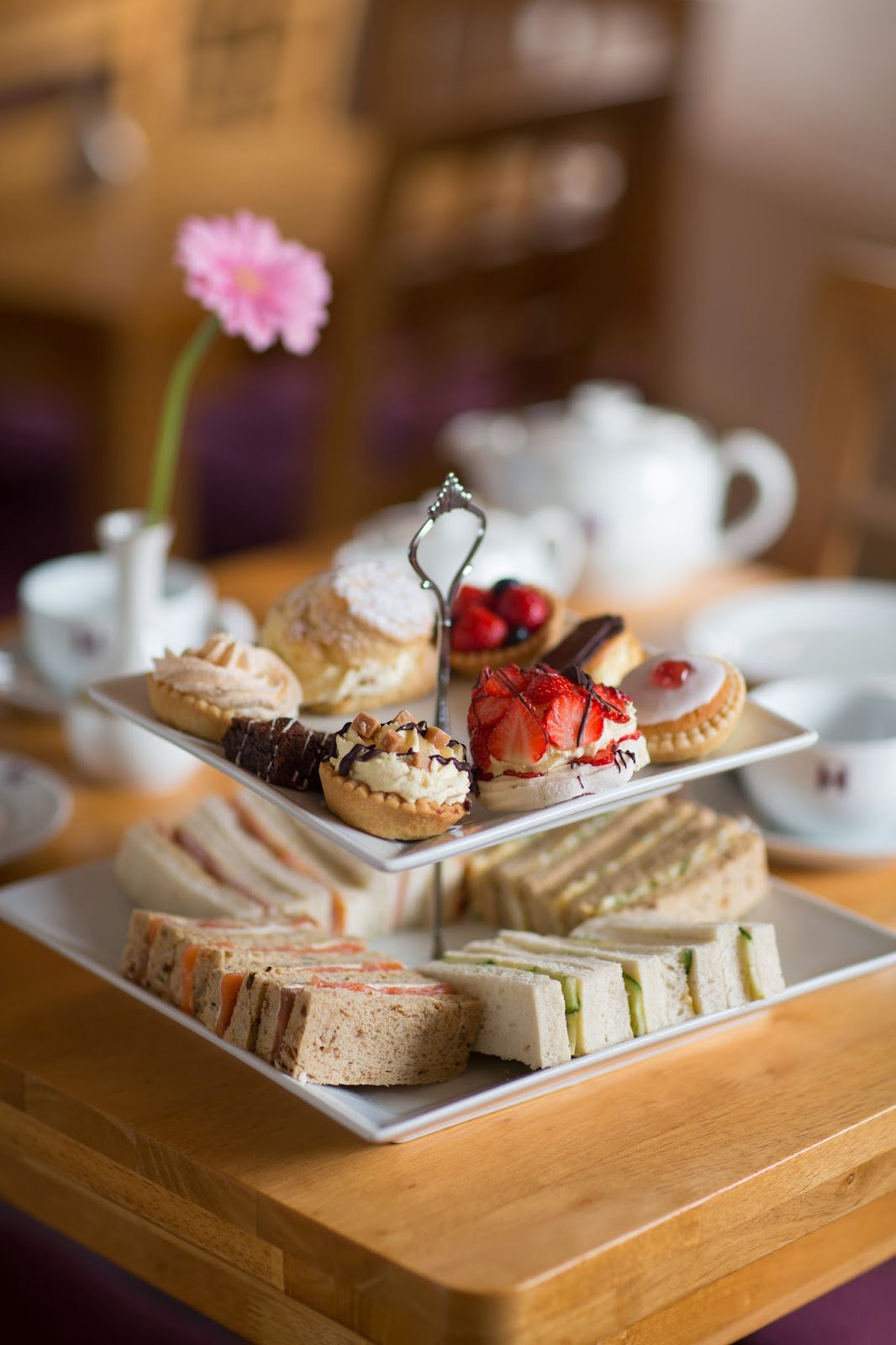 Treasure Houses of England: Top Ten Places to Enjoy Afternoon Tea