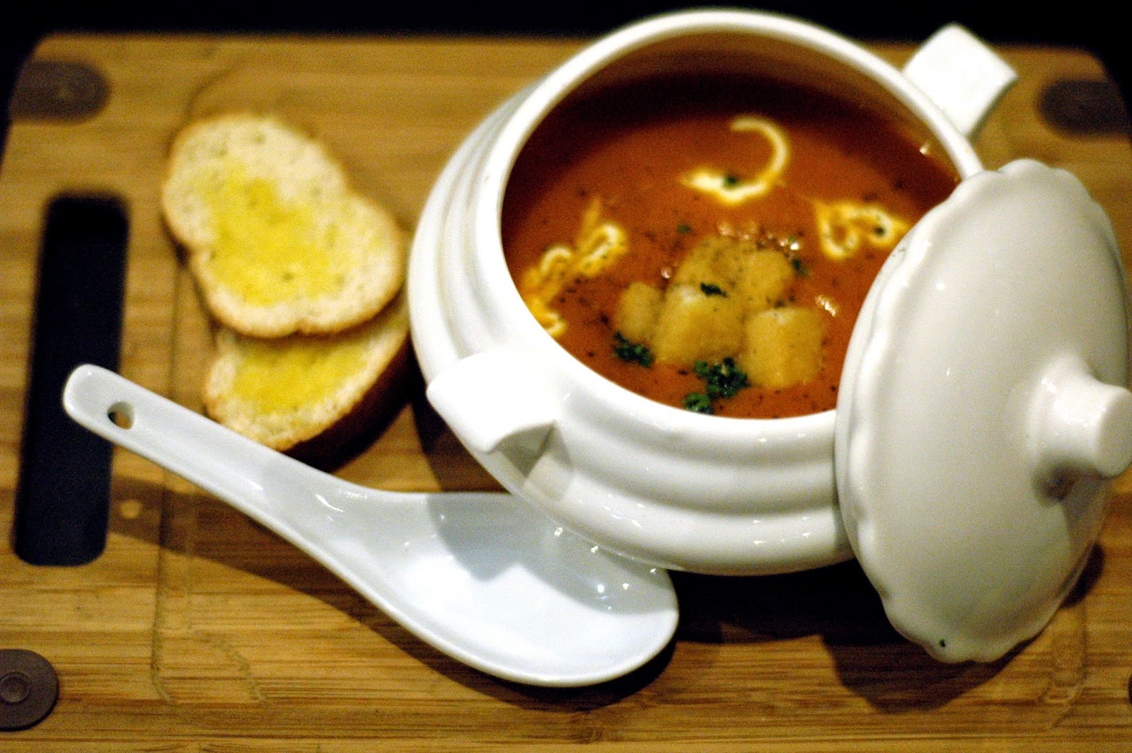 DUDE FOR FOOD: Weaving Unique Flavours at Flavours Cafe & Bar by Chef Fham