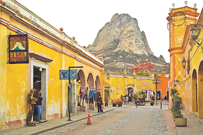 Bernal: Bernal "Pueblo Mágico"