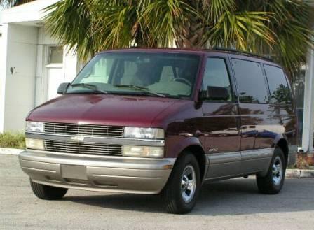 Best Minivans: 2001 Chevrolet Astro