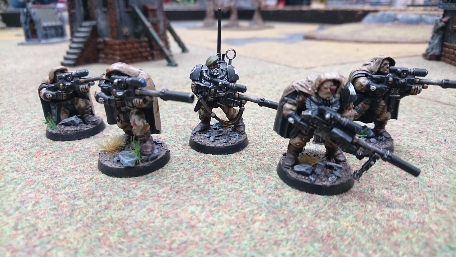 Shadowcl4w's Den: Raven Guard - Sniper Scouts in desert camo