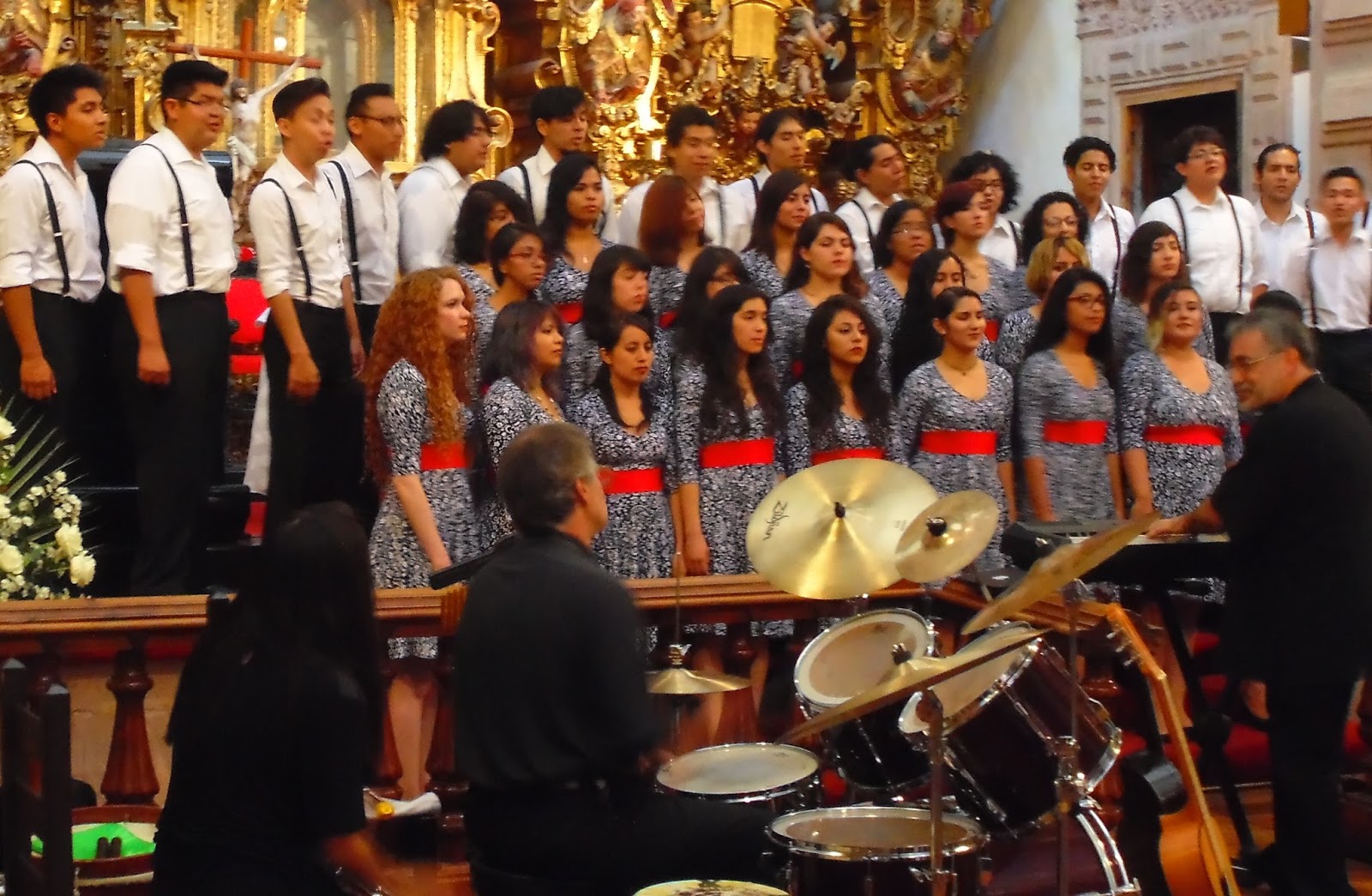 GCP: CULMINA EL FESTIVAL MUSICAL RAFUL KRAYEM LUEGO DE CUATRO FINES DE ...