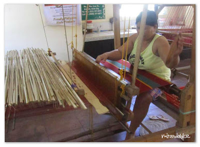 Miranda: Hablon Weaving