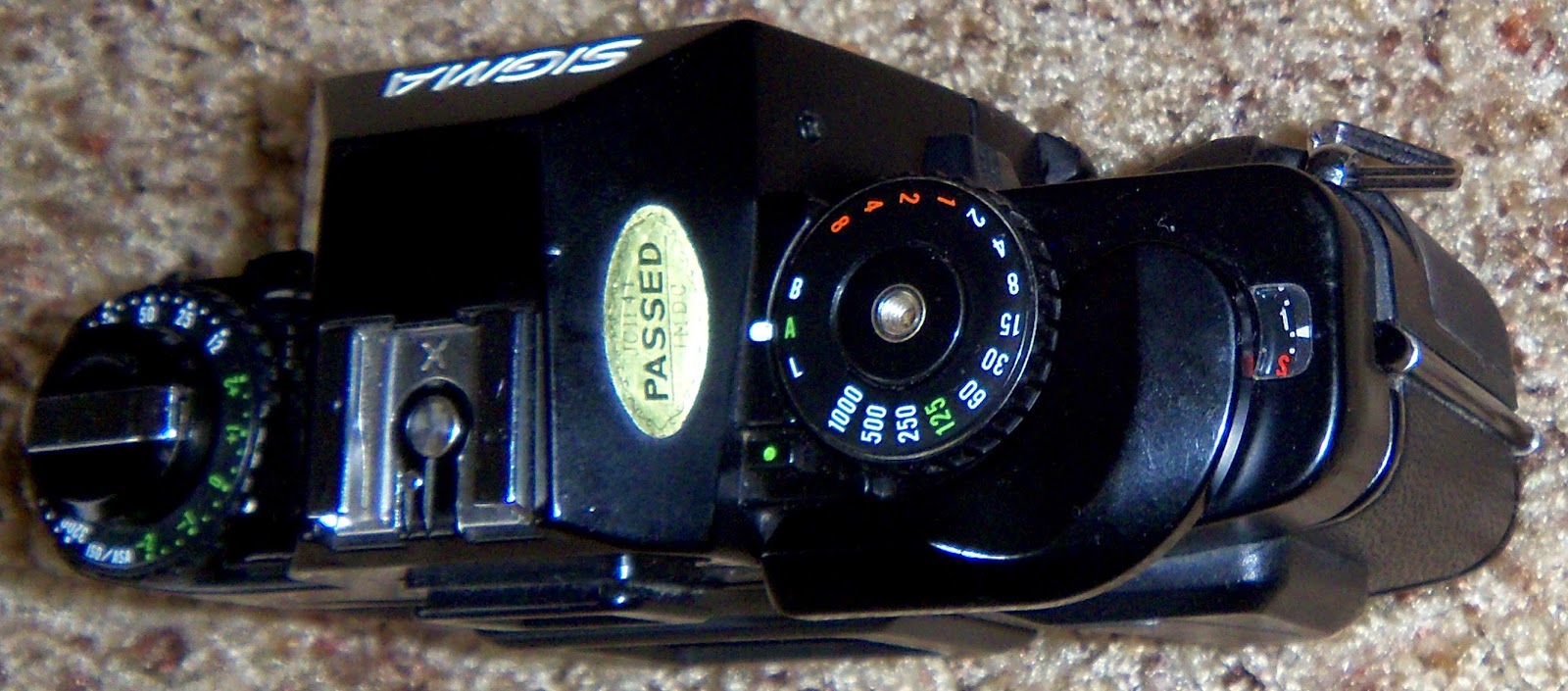 The Chens: The User's Review: Sigma sa-1 35mm SLR Camera with Quartz ...