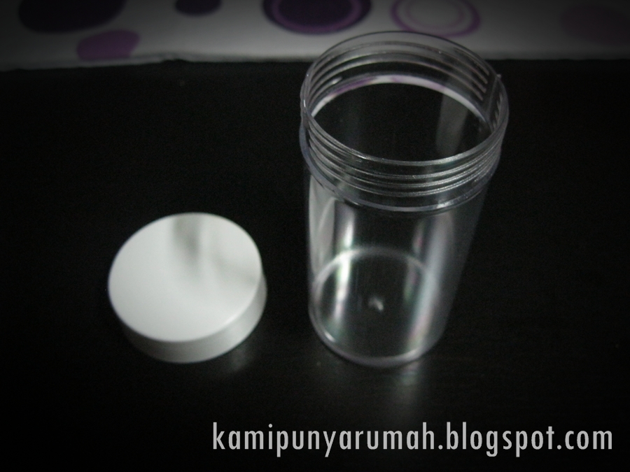 Kamipunyarumah: Botol ubat?