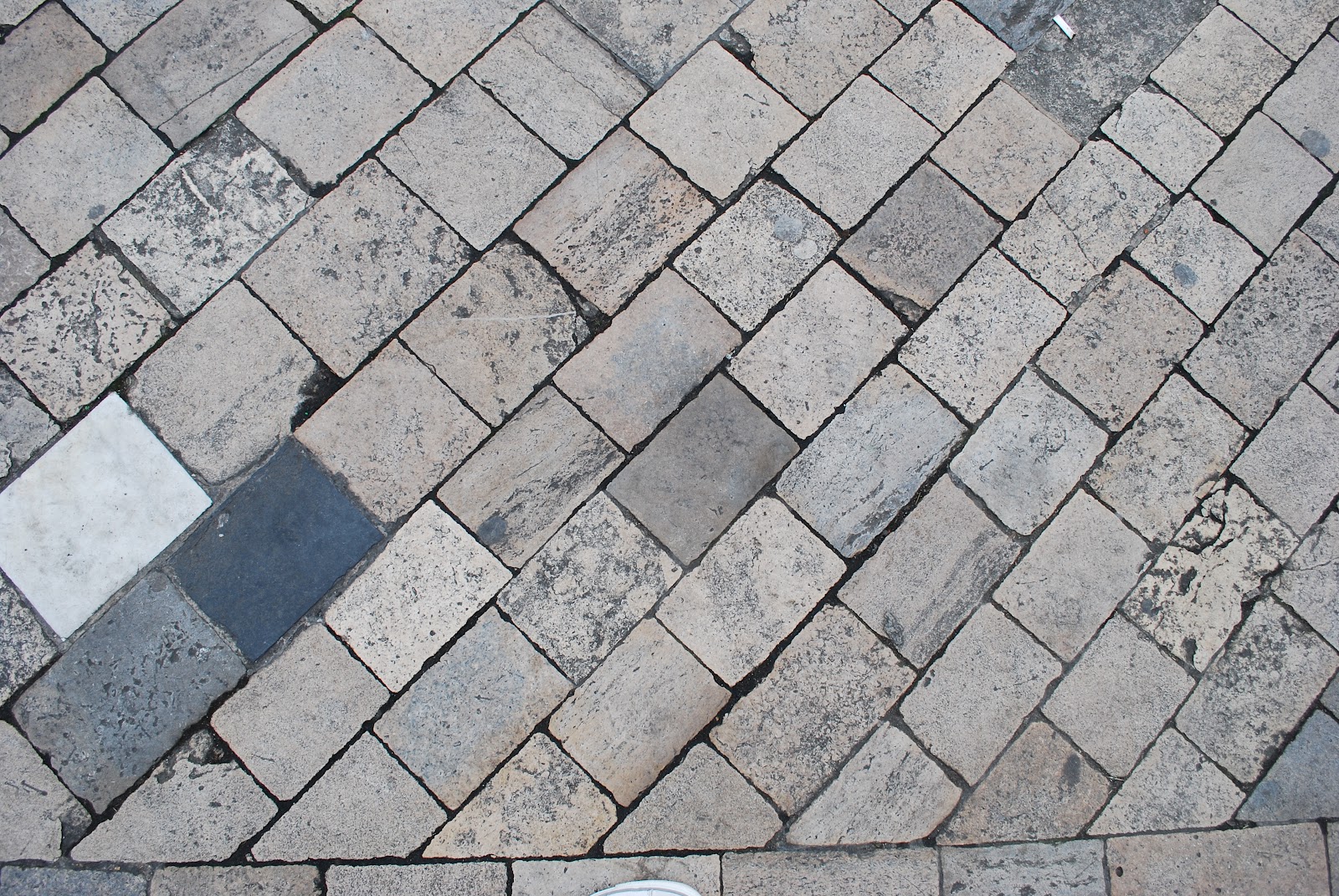 The Bank: Plaza Floor