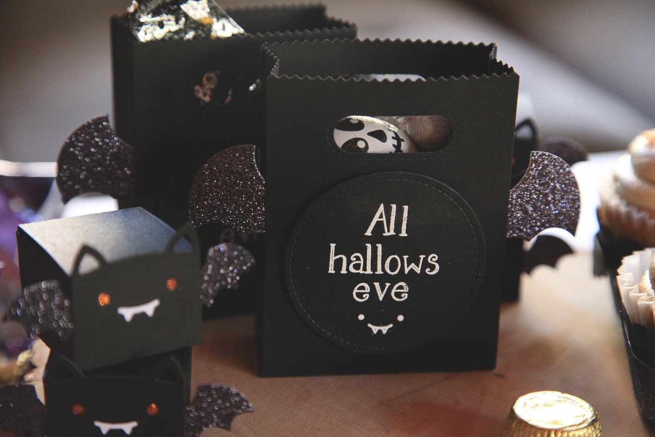 Unify Handmade: Video--3 Halloween Treat Box ideas!