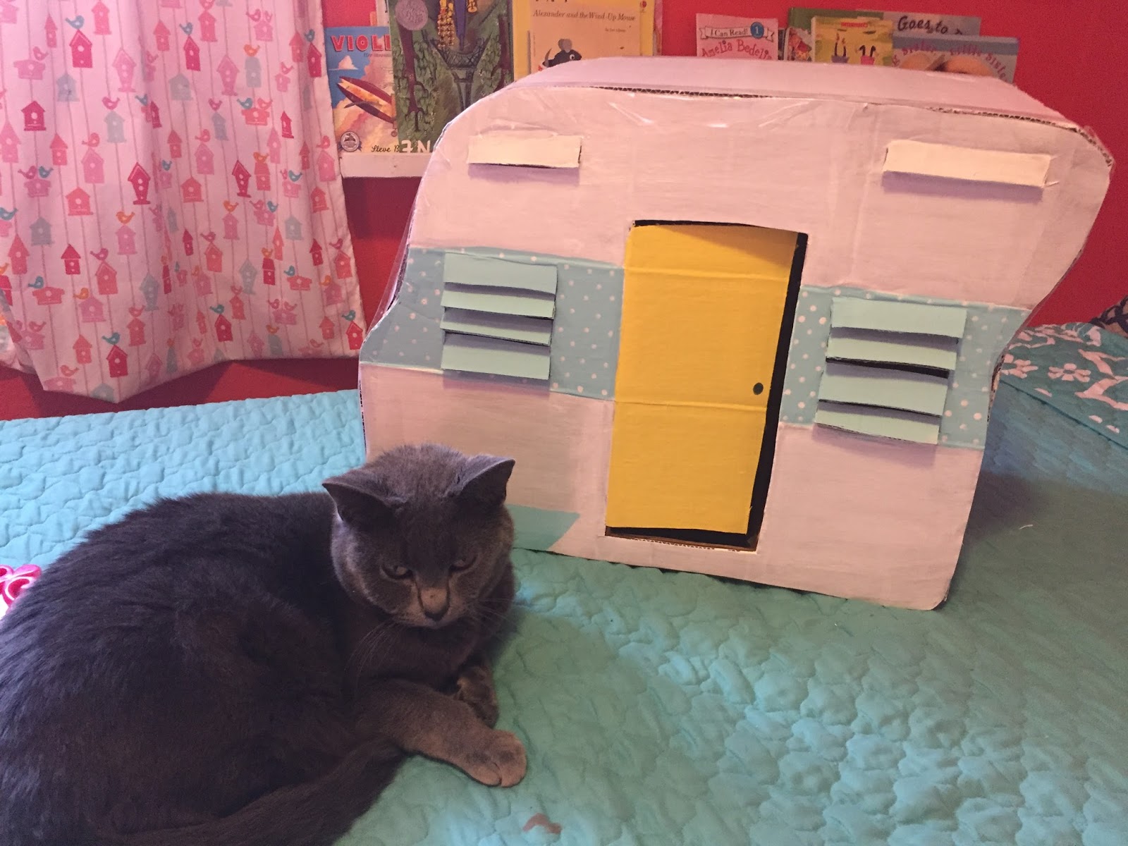 DIY Cat Camper House | The Dabbling Crafter