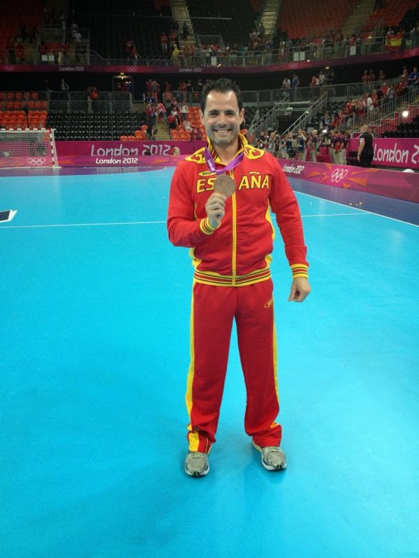 DeporteCienPorCien: CÉSAR FLORES: DOCTOR MILAGRO