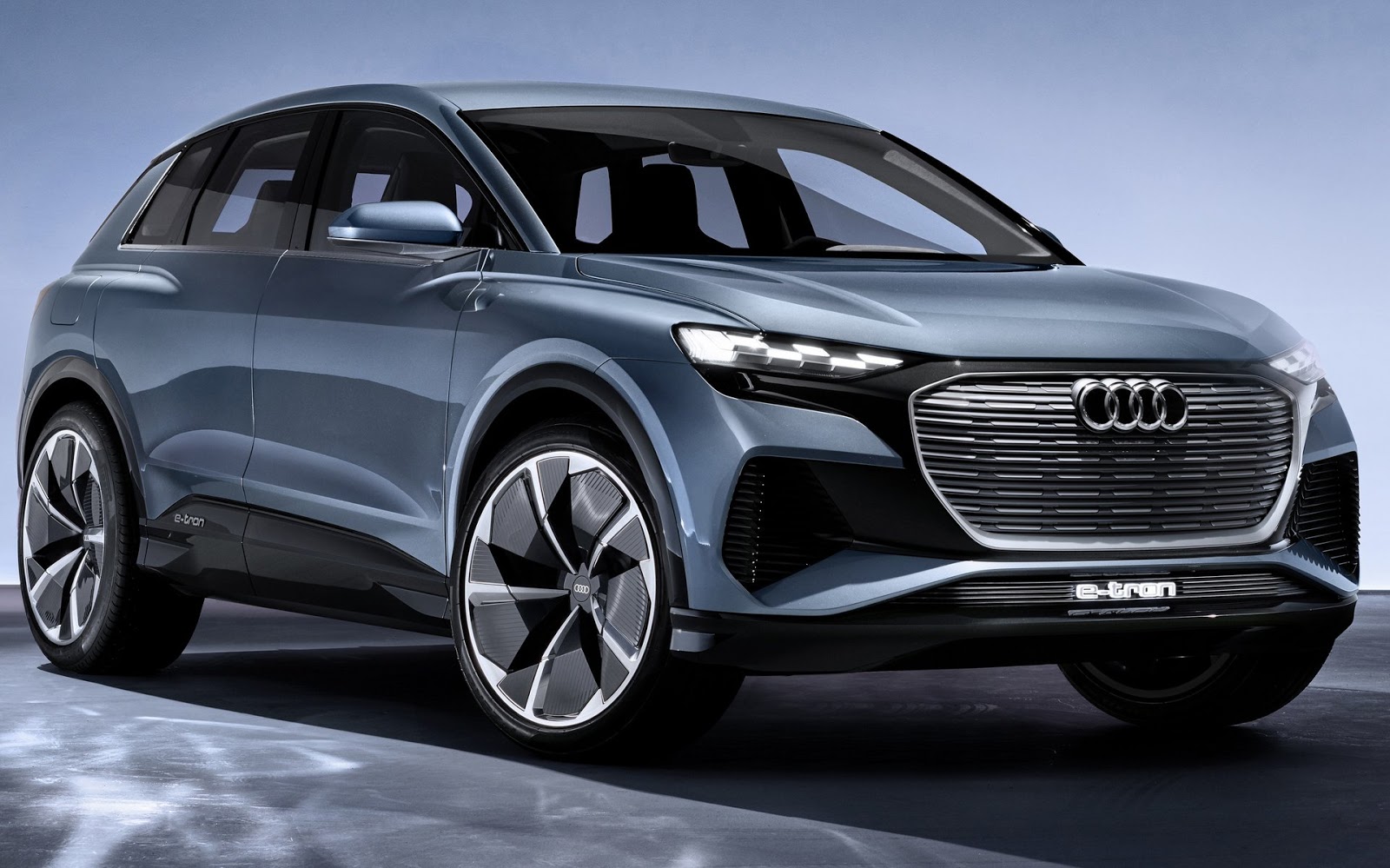 Audi revela Q4 E-Tron: SUV elétrico estará à venda em 2020