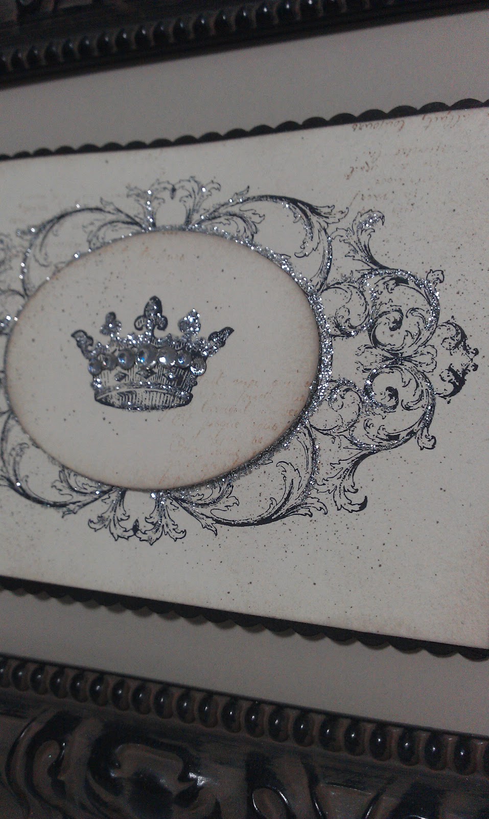 Holly's Stamping Addiction: Framed Art - Crown