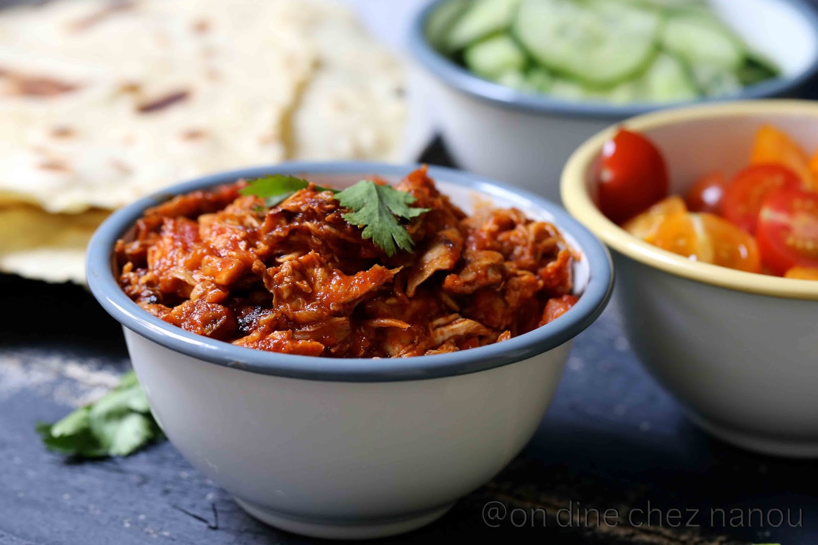 Poulet aux épices cuisson lente et tortillas maison / On dine chez Nanou