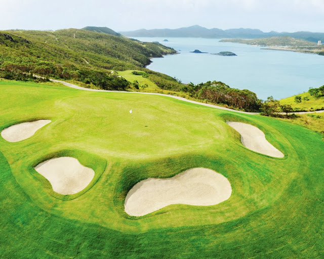 Dent Island, Australia - Travel Guide - Exotic Travel Destination