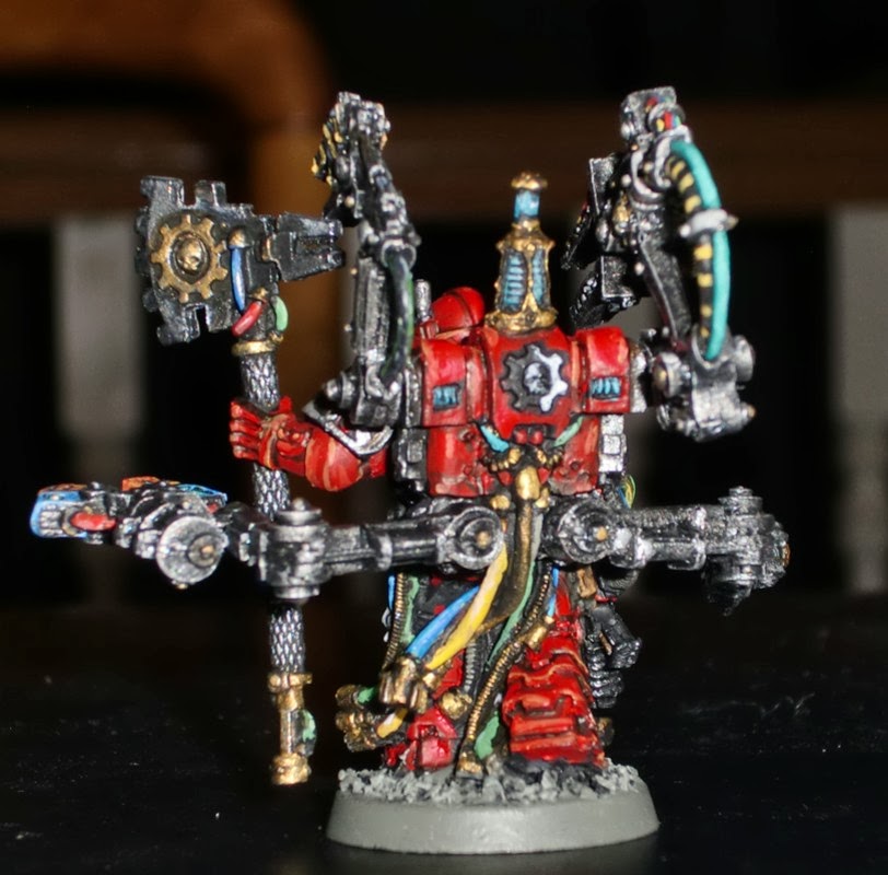WAB Corner: Techmarine in Full Servo Harness