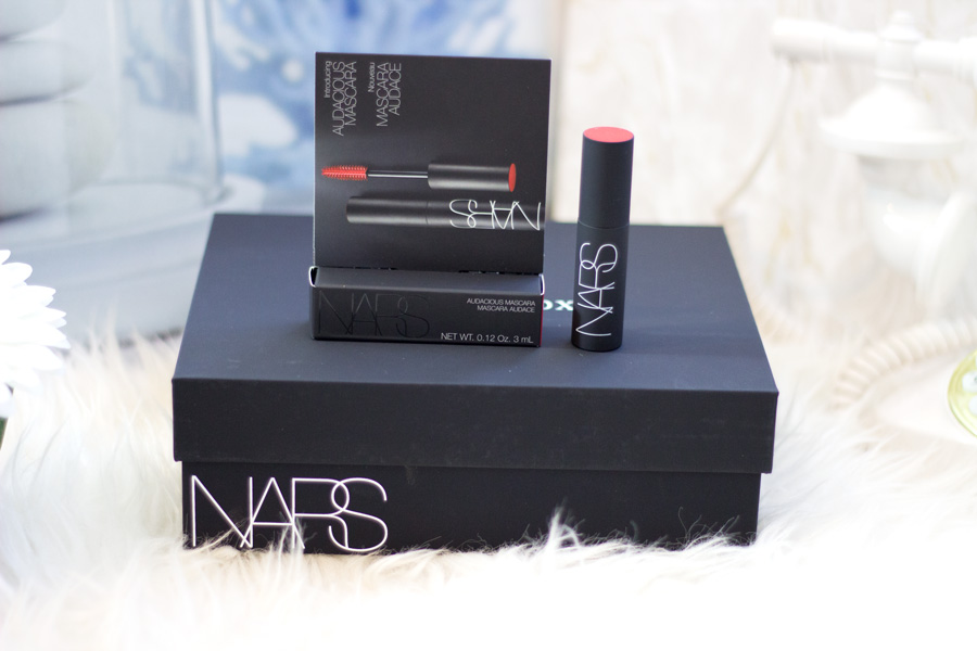FashStyleLiv: NARS Glossy Box Review (Contents + Pictures)