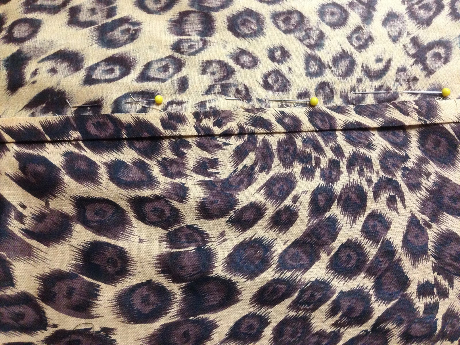 Show Me Sewing: Matching the pattern - Tutorial