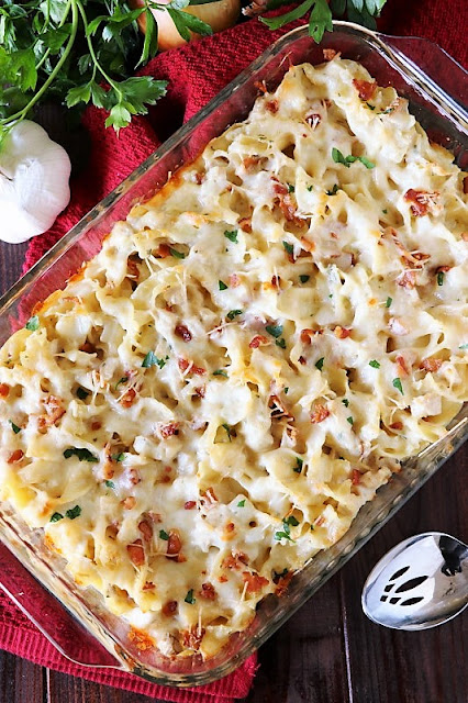 Turkey-Bacon Alfredo Casserole | The Kitchen is My Playground