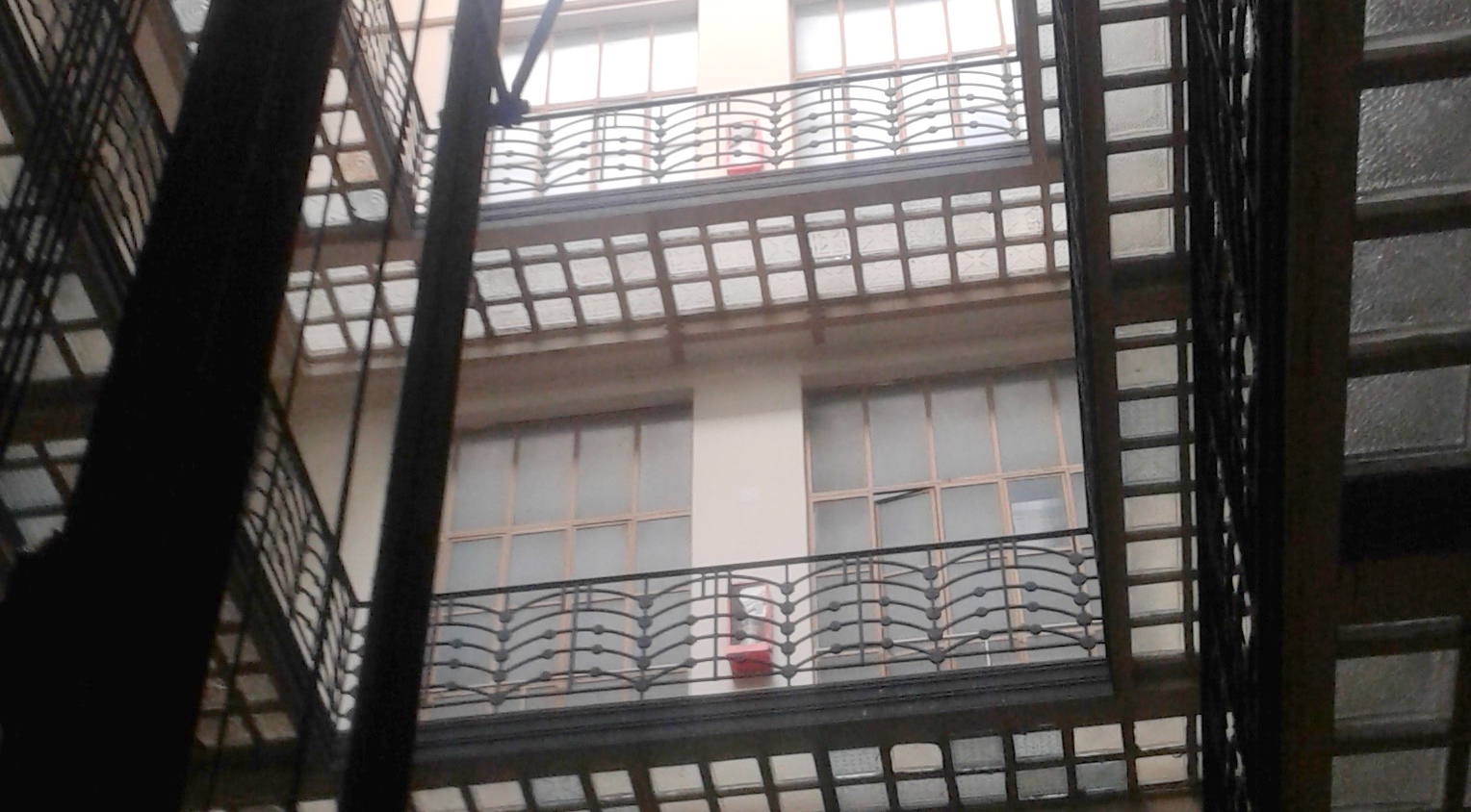 ARQUITECTO JULIAN GARCÍA NÚÑEZ