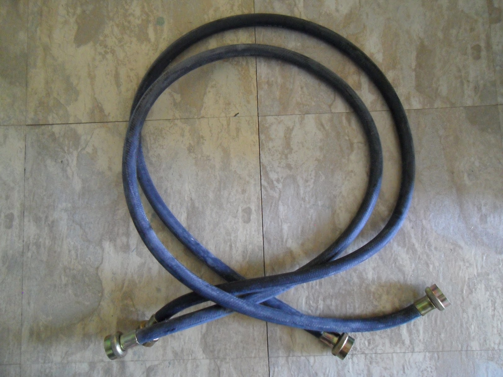 The Frog and PenguINN: Avoid Getting Hosed