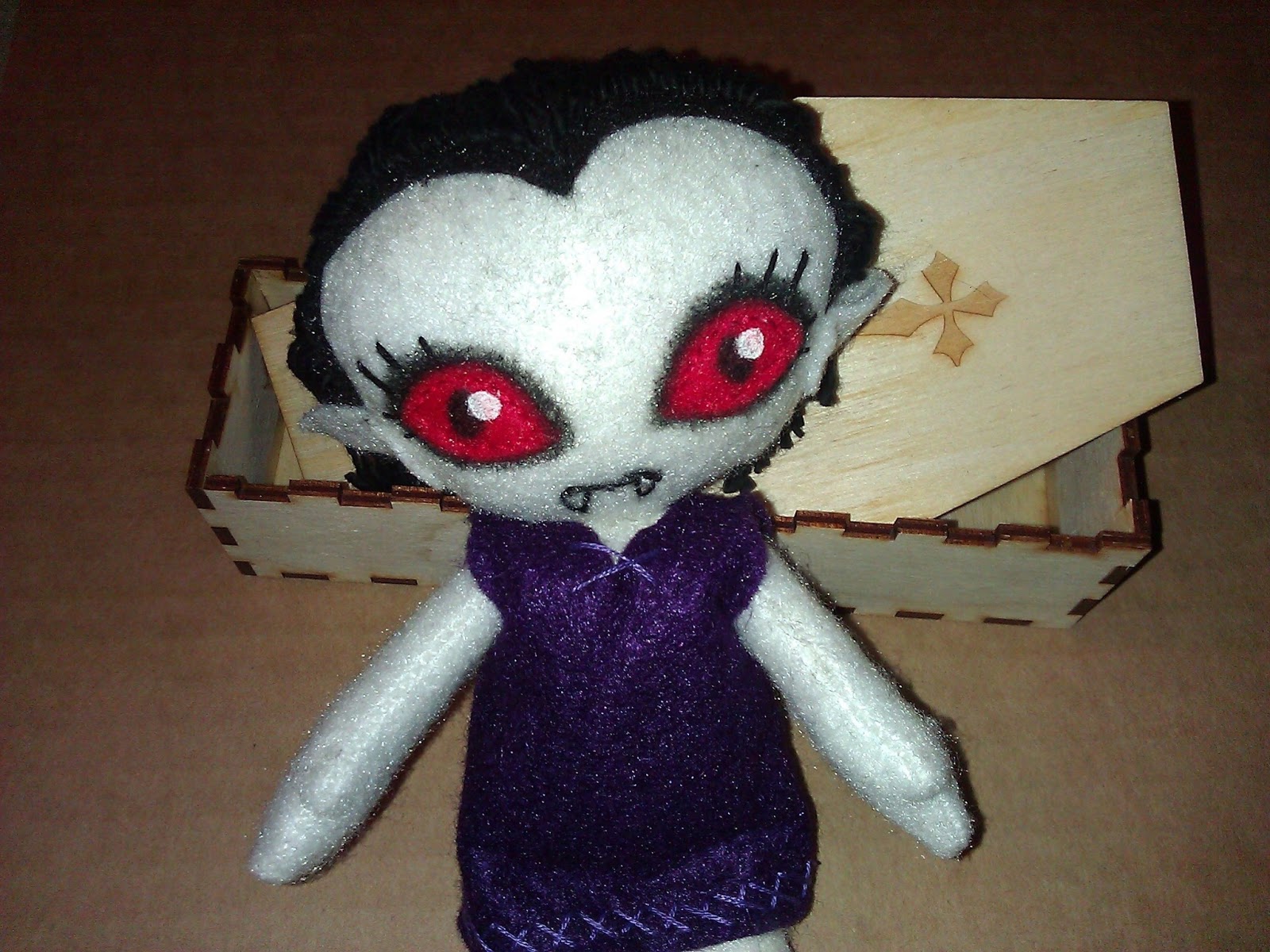 Sew U Can Patterns: Finished Vampire Doll