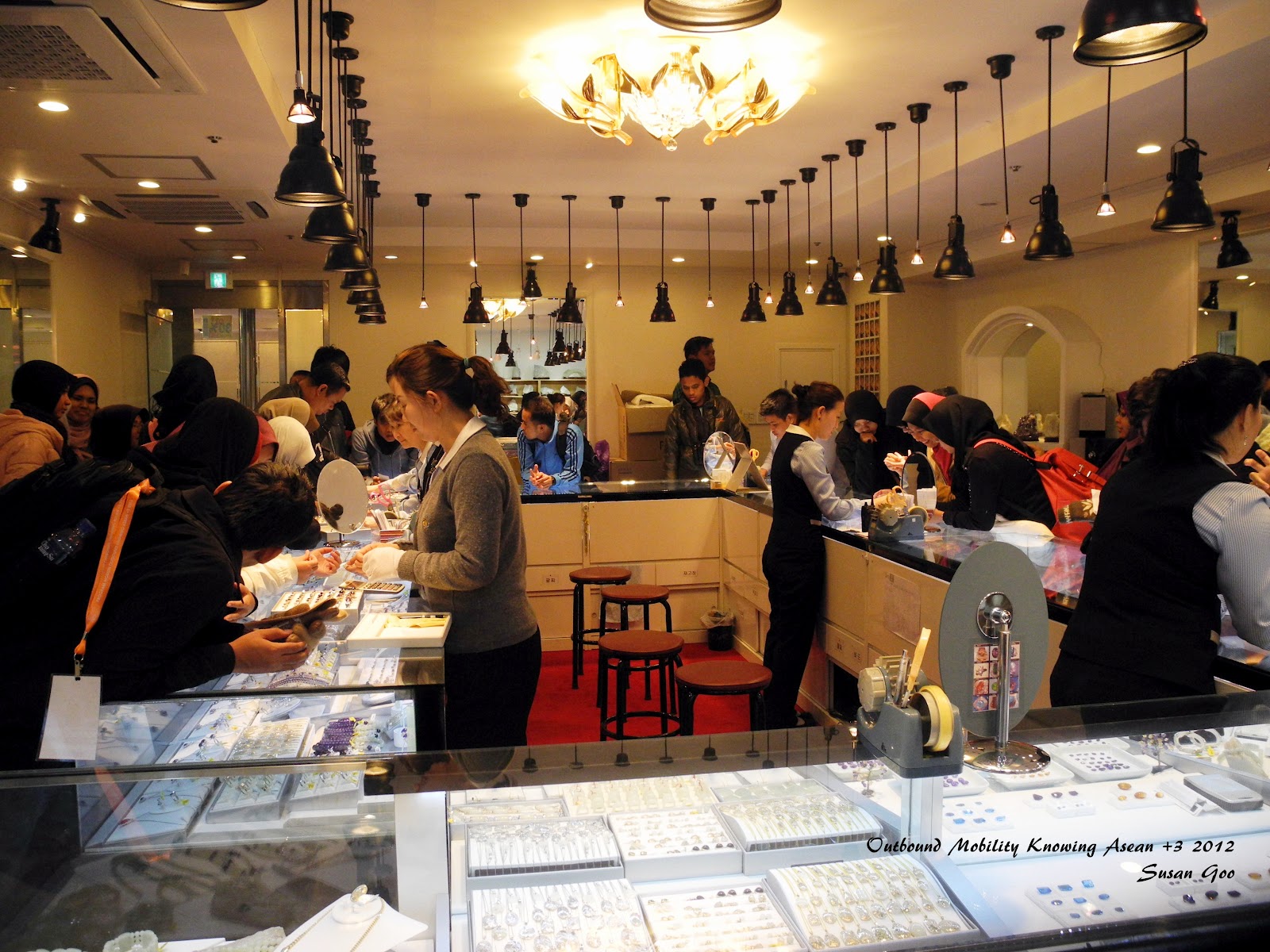 Susan Goo: Day 5: Amethyst Factory, Seaweed Factory, Myeongdong Street ...