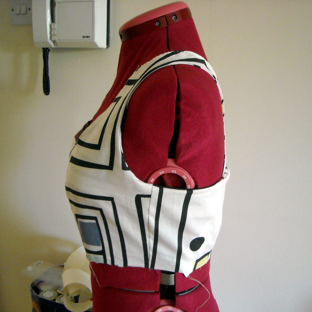 Making a Dress - Apron/over dress | Kitty Kanzashi