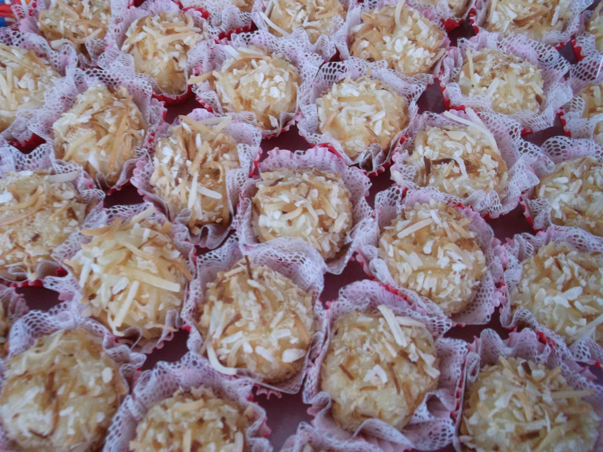 Mini Delícias: Docinhos Tradicionais Variados